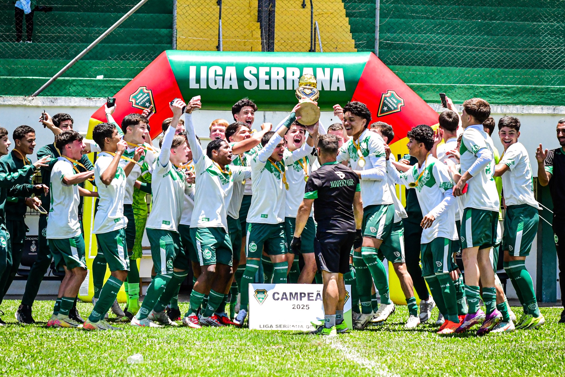 Notícias - Juventude