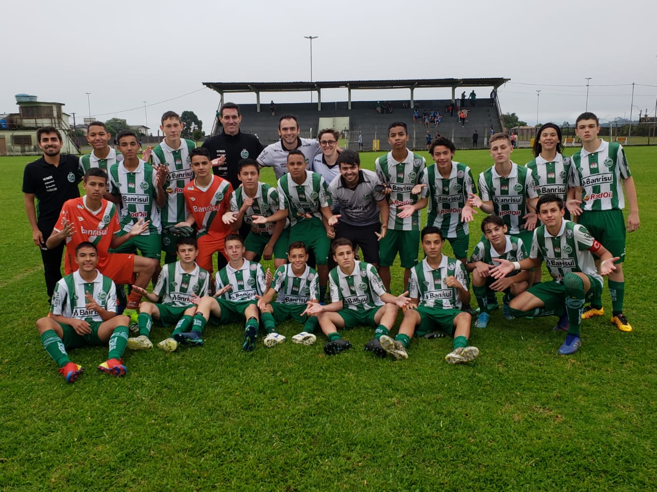 Sub-14 garante classificação para a final de duas competições - Juventude